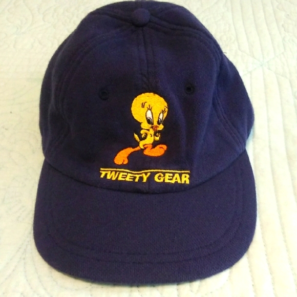 Warner Bros. | Accessories | Vintage Tweety Cap From Warner Bros Studio ...